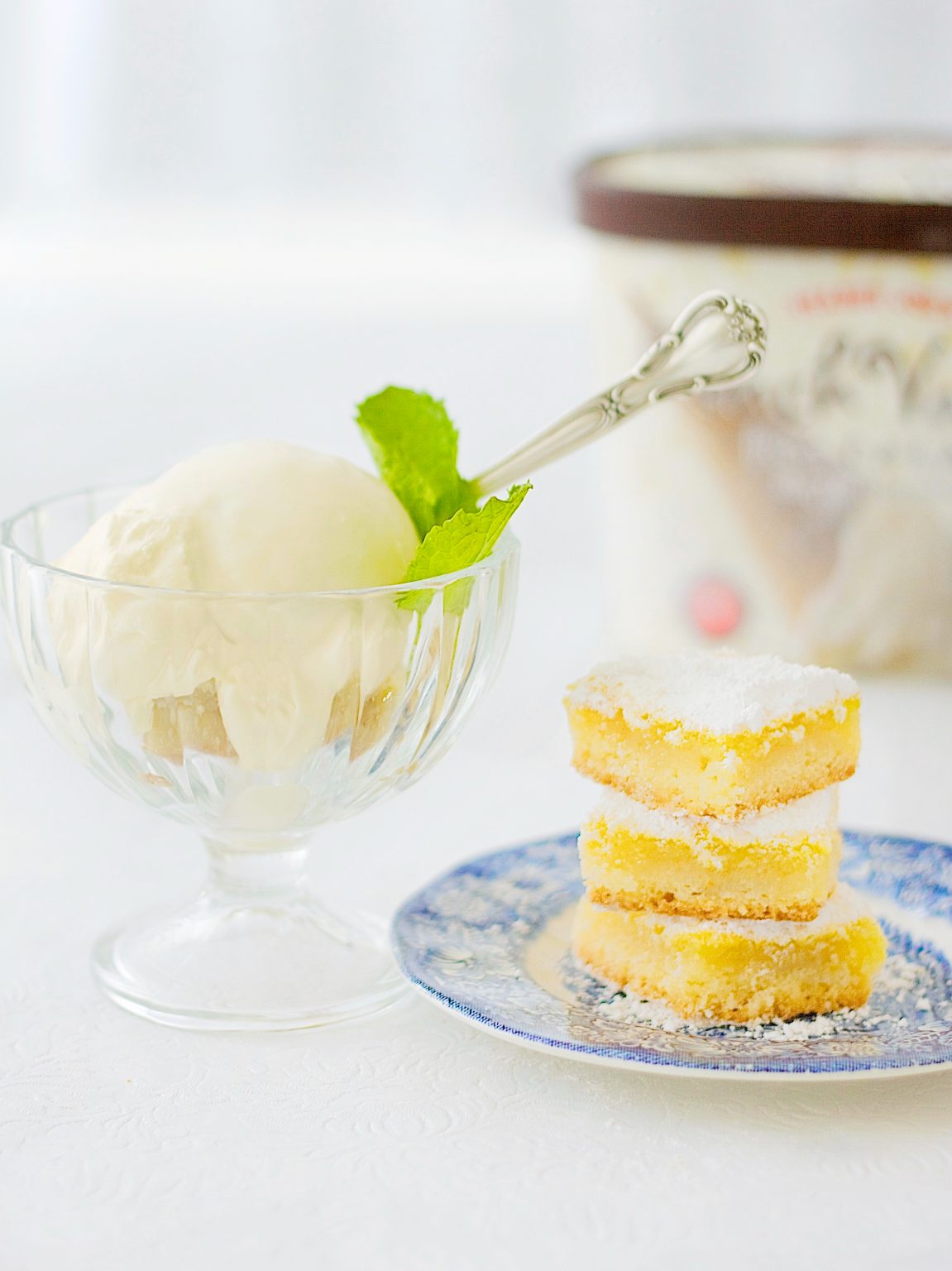 Luscious Lemon Bars and Lemon Bar Sundae – Dolly’s Kettle