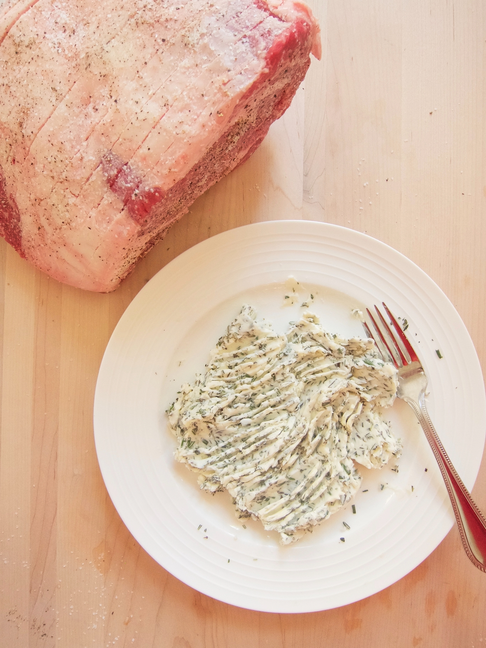 Prime Rib With Horseradish Whipped Cream – Dolly’s Kettle