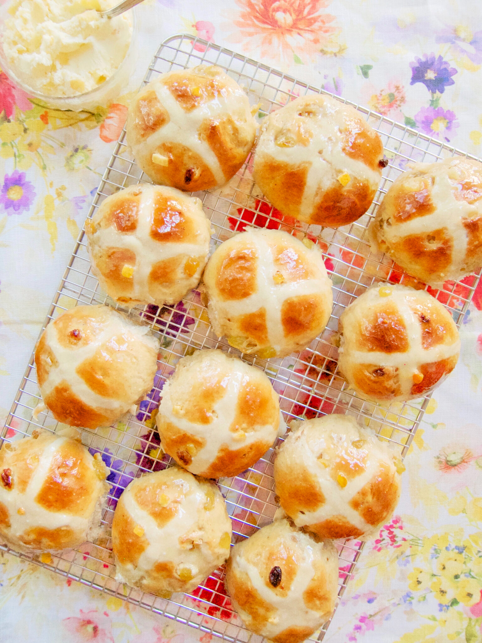 Mary Berry’s Hot Cross Buns – Dolly’s Kettle
